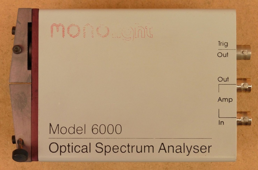 Spektrometar Optical Spectrum Analyser Model 6000 (6101) – Elektronika ...