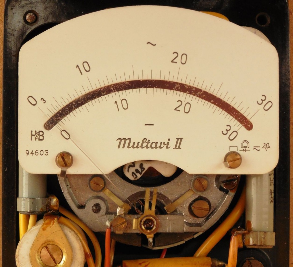 Multimetar Hartmann & Braun Multavi II – Elektronika CroWave