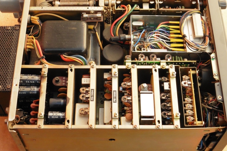 Primopredajnik Yaesu FT-901DM / FV-901DM / FC-901 – Elektronika CroWave