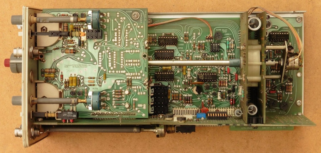 Osciloskop Tektronix 455 – Elektronika CroWave