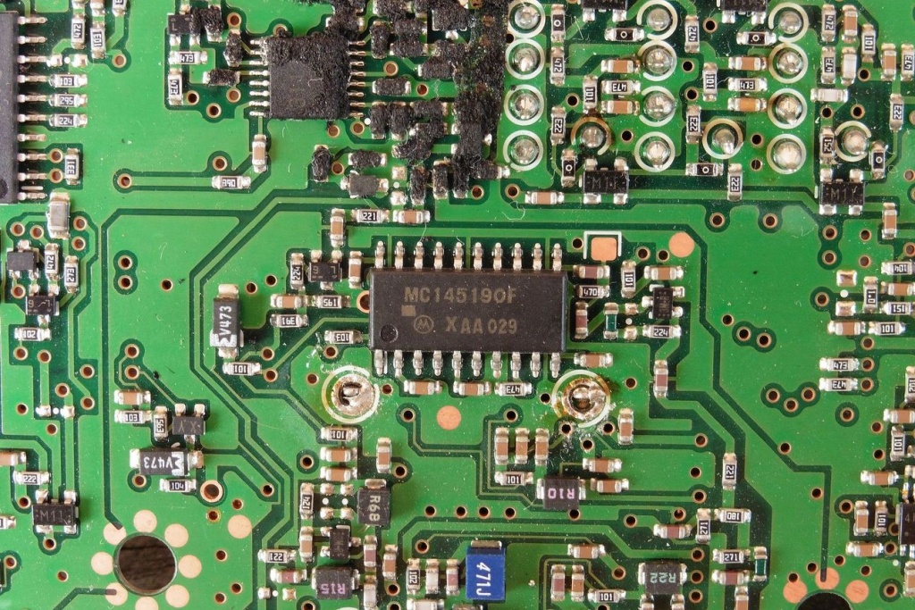Komunikacijski prijemnik Icom IC-PCR 1000 – Elektronika CroWave