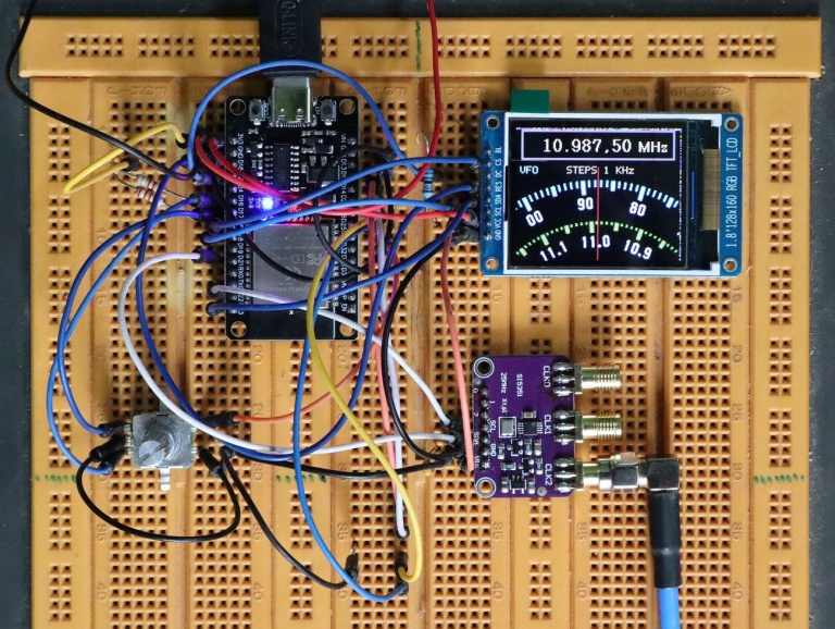 AM/FM predajnik za testiranje starih radio prijemnika – VFO ...